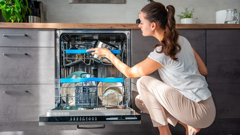 14 Steps to a 10-Minute Tidy That Works Magic – Decluttering Mom