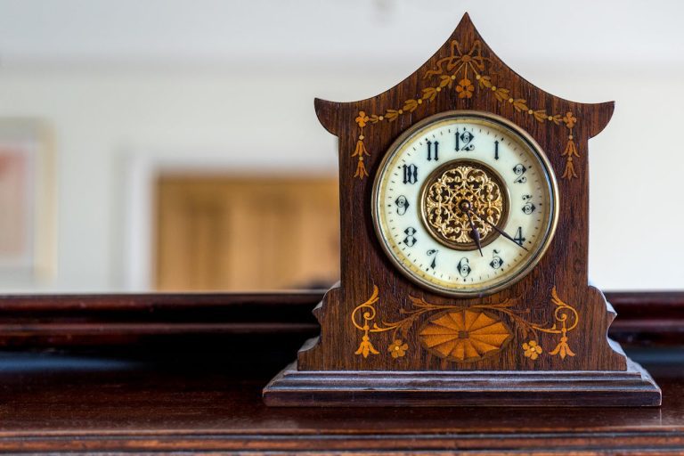 17 Family Heirlooms You’ll Regret Decluttering – Decluttering Mom