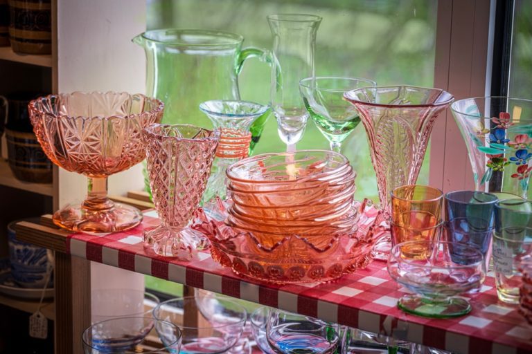 18 valuable antiques that are rare — but look like junk – Decluttering Mom