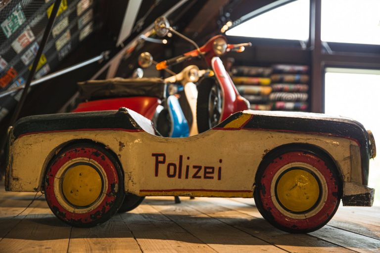 10 Ways to Tell If Your Childhood Toys Are Valuable – Decluttering Mom