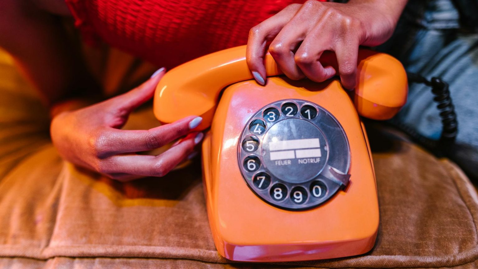 How much is that old rotary phone in your closet actually worth ...
