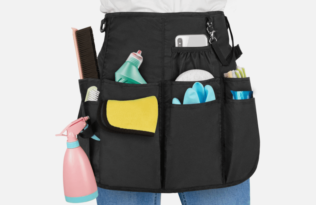 11 Cleaning Products Pro Housekeepers Stockpile – Decluttering Mom