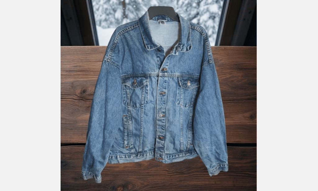 15 Thrift Finds That Are Always Worth Buying – Decluttering Mom