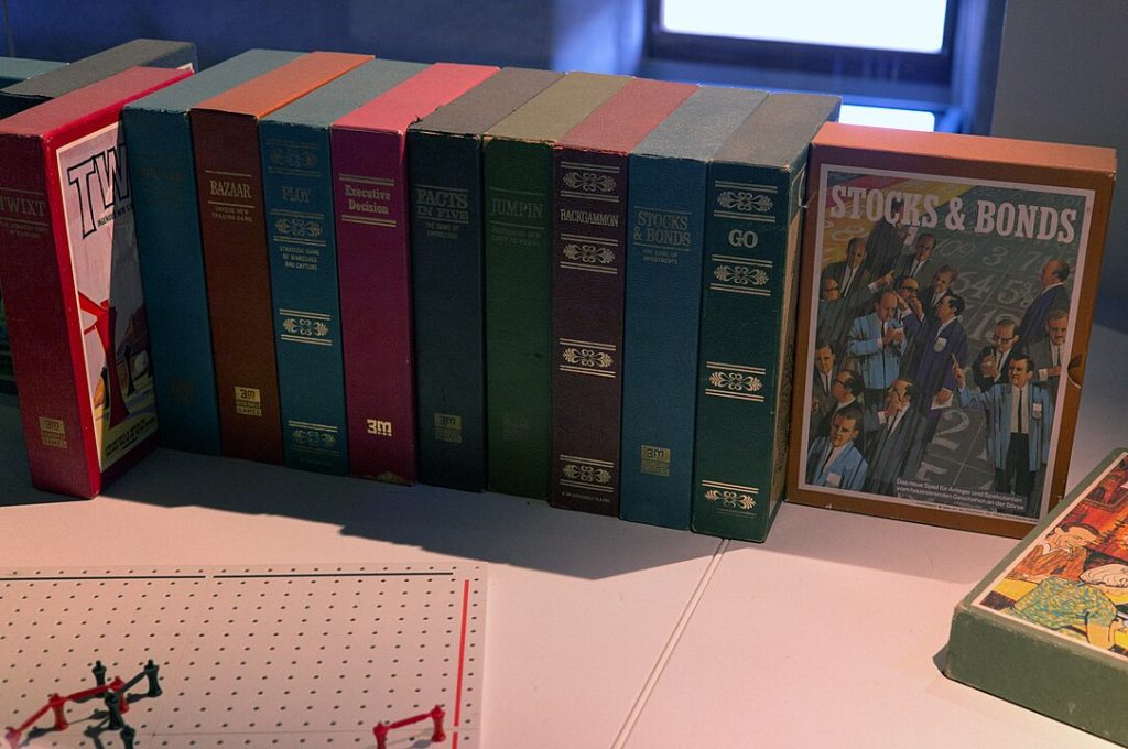 11 vintage board games that fetch real dollars – Decluttering Mom
