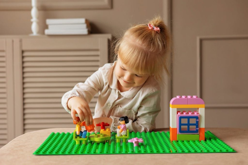 10 ordinary items that became hot collectibles in 2025 – Decluttering Mom