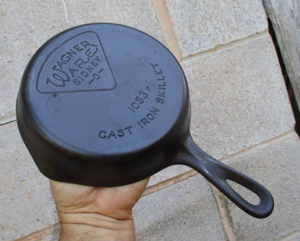 11 Old Cookware Brands That Still Have Collector Value – Decluttering Mom