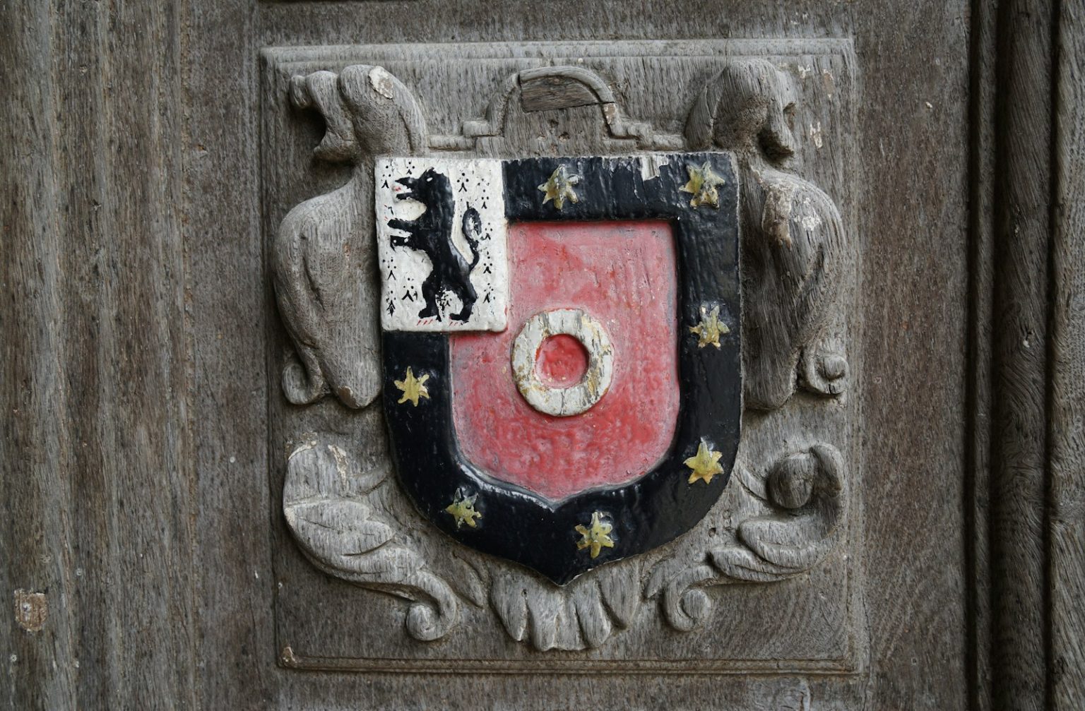 12 heirlooms families pass down for generations – Decluttering Mom