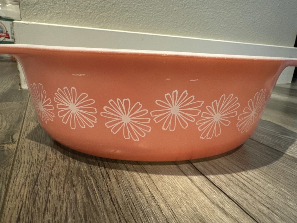 11 old pyrex patterns that are worth collecting – Decluttering Mom