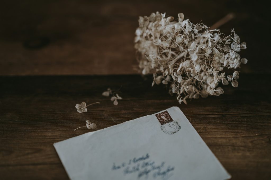 5 Things You Should Always Keep After Losing a Loved One – Decluttering Mom