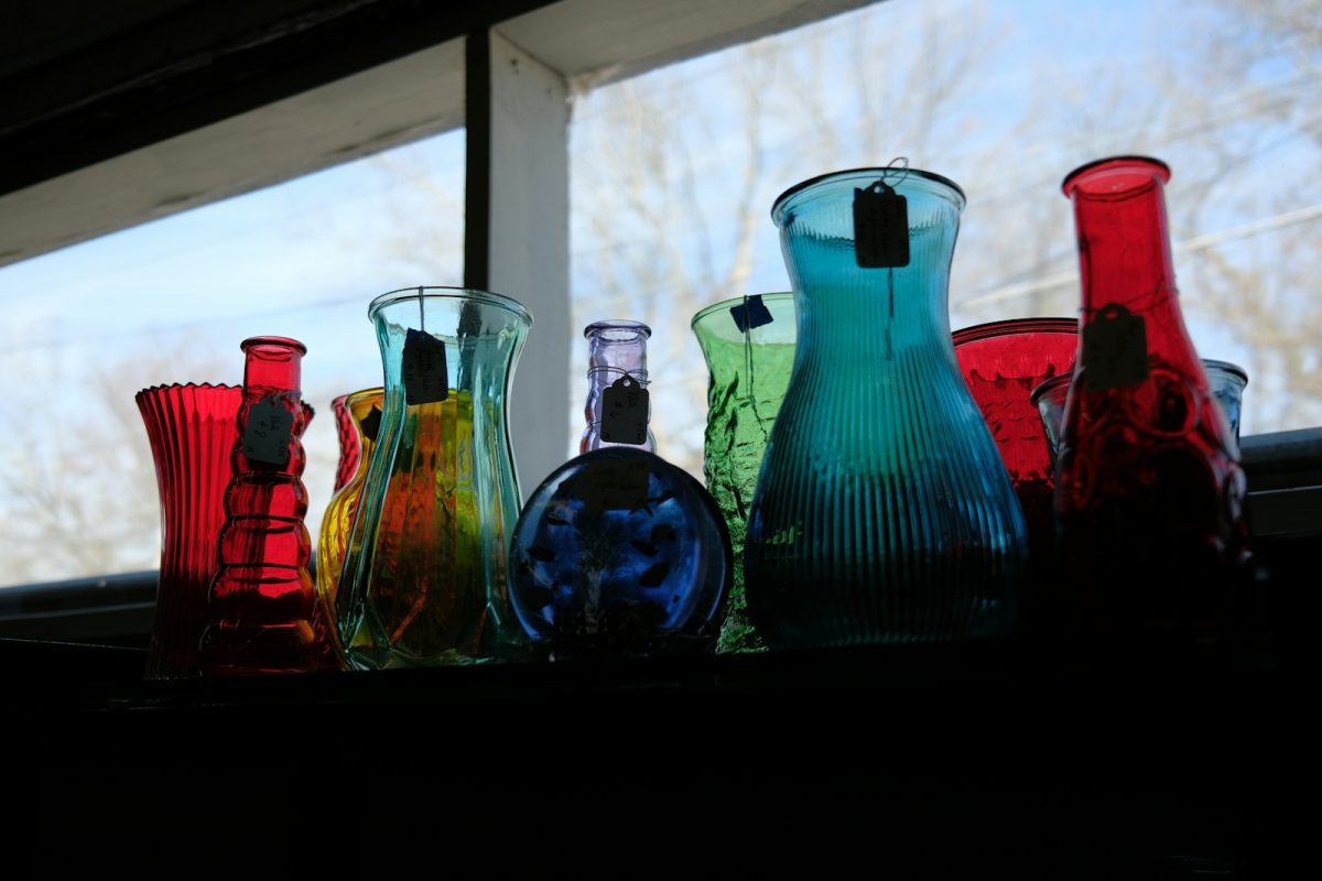 7 Depression Glass Colors That Are Worth Collecting – Decluttering Mom